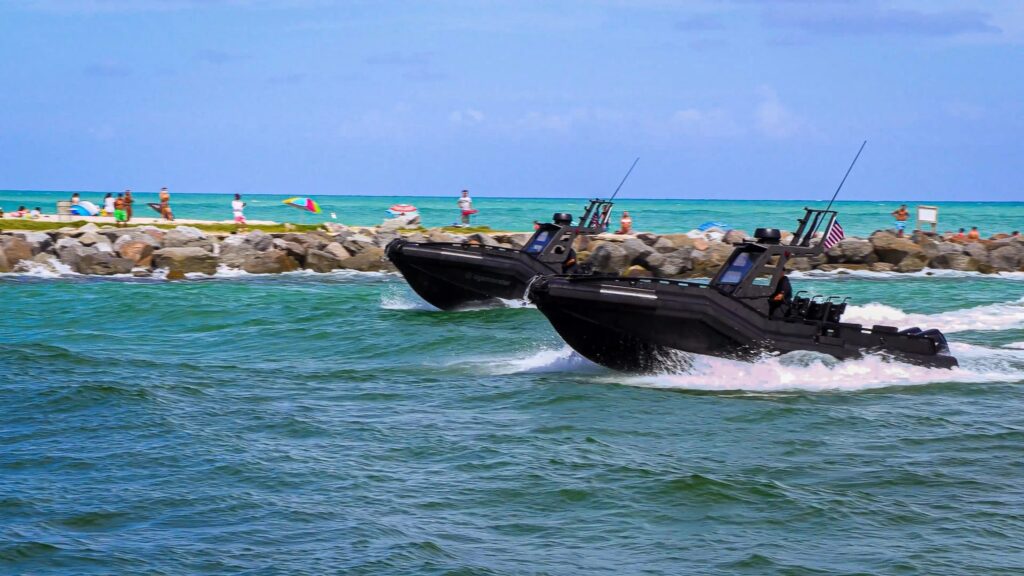 DGS 777 Military Version - Italia Boats